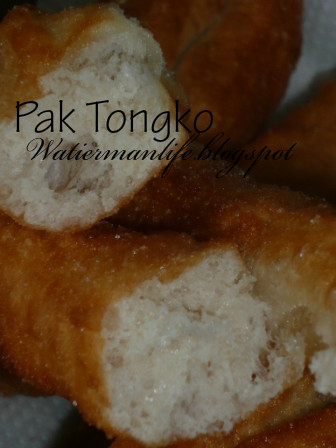 WATIERMANLIFE: Kuih Cakoi @ Pak Tongko