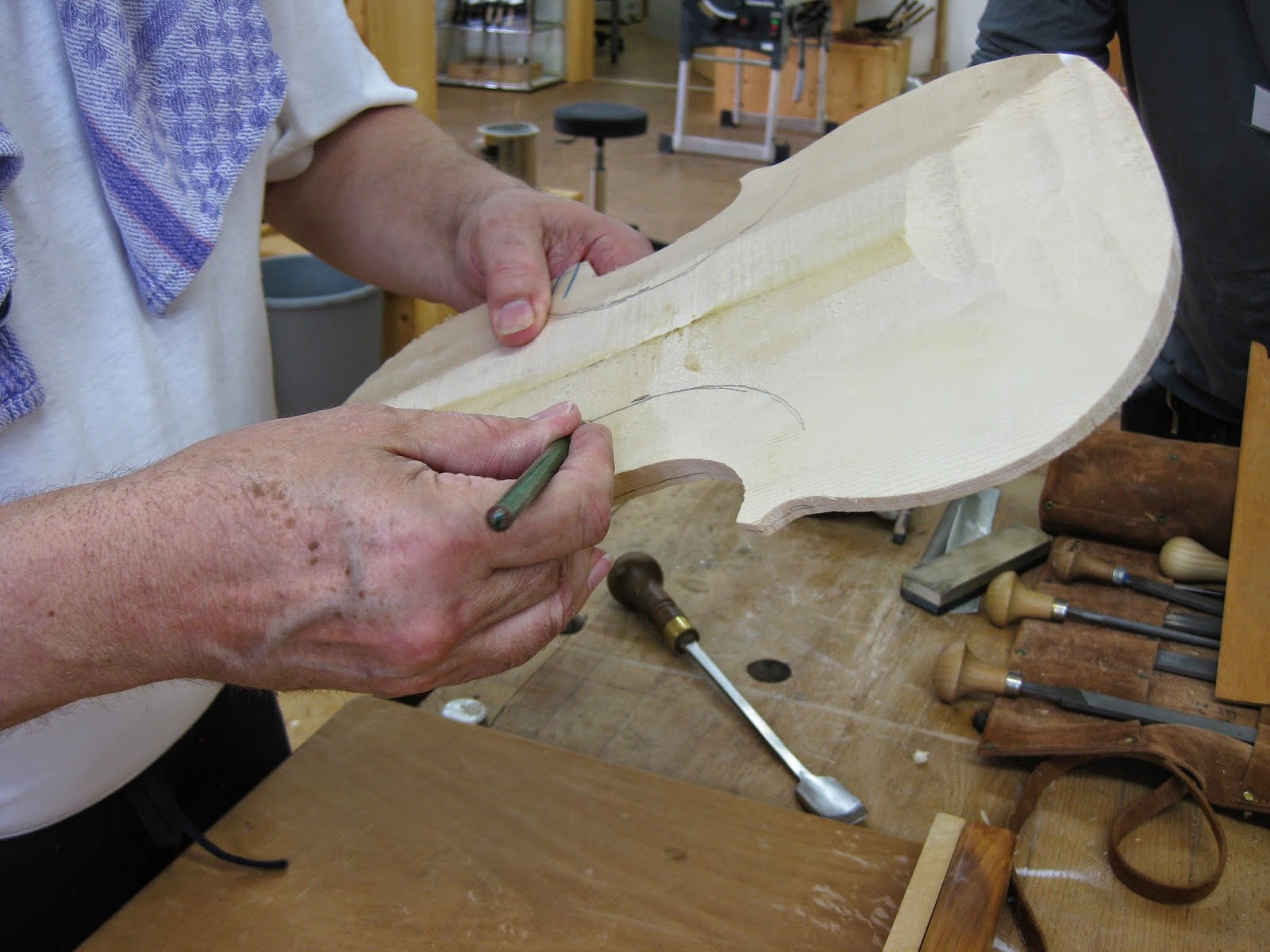 Geige bauen Anleitung: Geigendecke