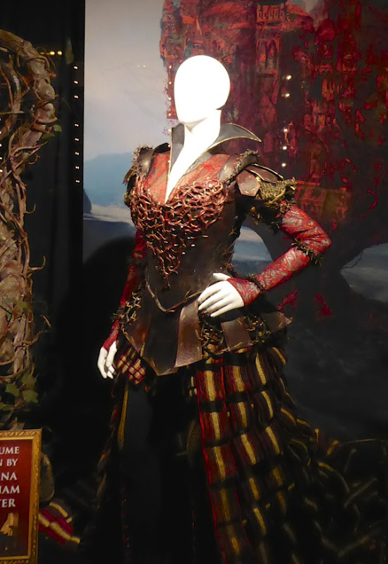 Hollywood Movie Costumes and Props: Red Queen Organic Armour costume ...