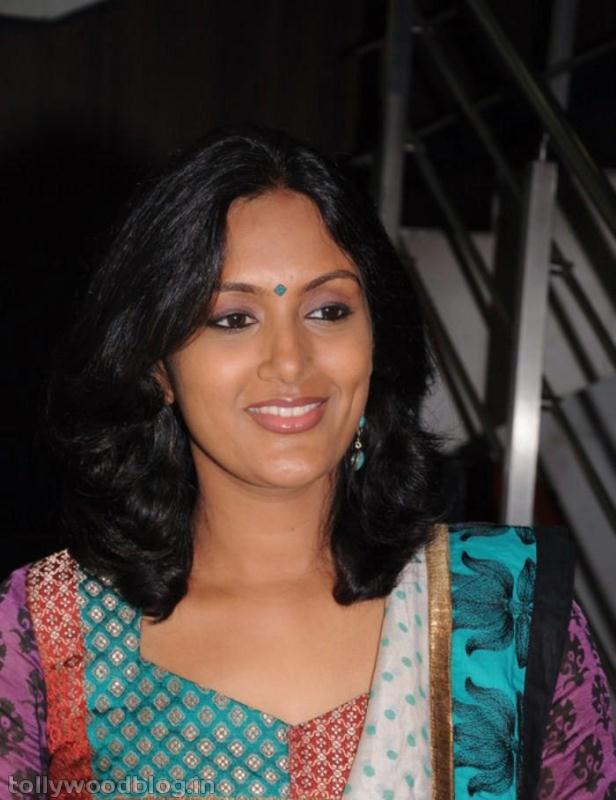 Devadarshini Kanchana Actress New Photo Stills |Tamil Cinema News ...