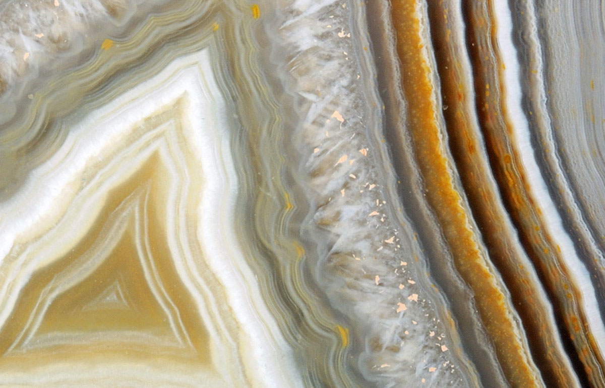 The Agatelady: Adventures and Events: Agates Close Up