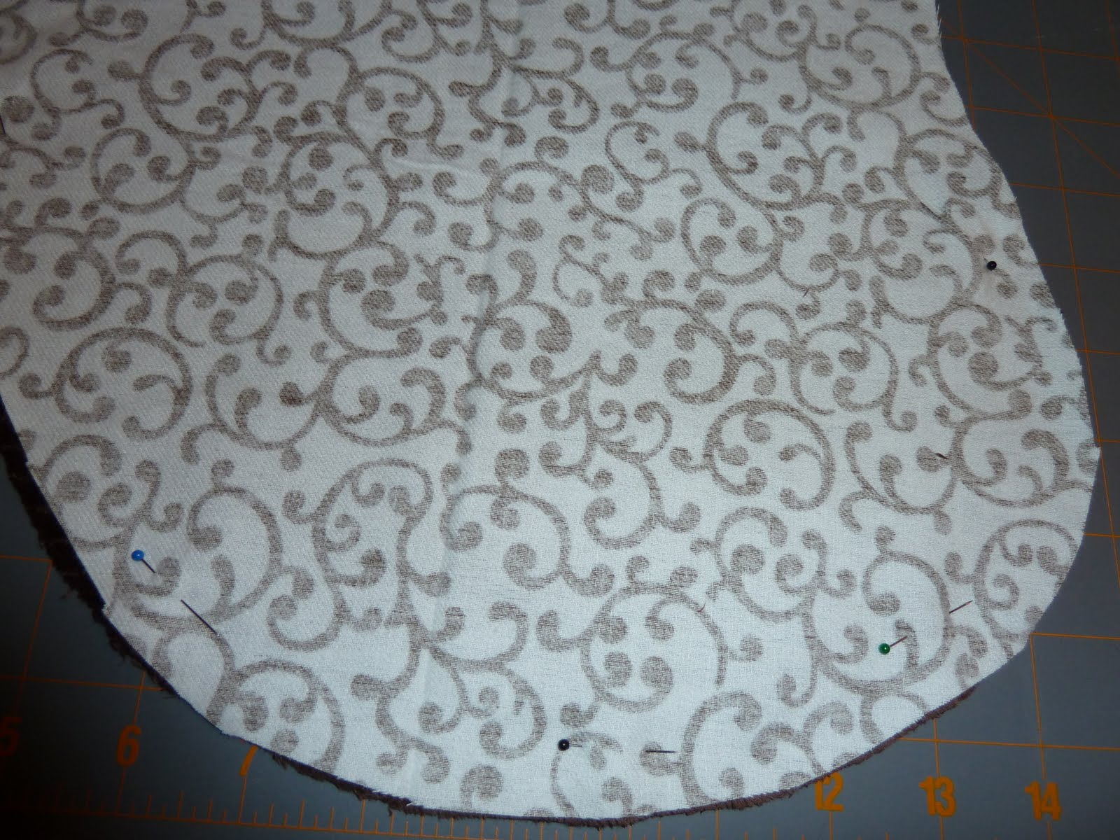 Sew Leelaa!: How to make a Boppy Cover