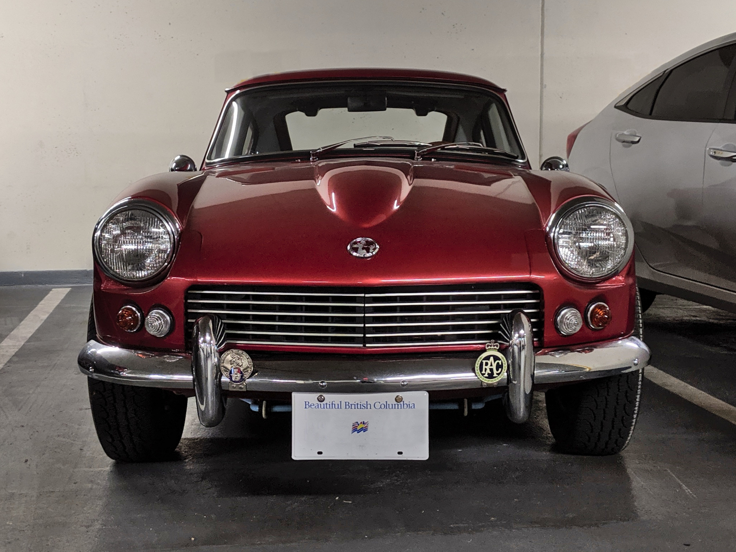 Old Parked Cars Vancouver: 1968 Triumph GT6 Mk I