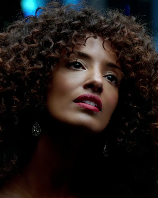 Team Natural hauteness on Almost Human - Seriously Natural