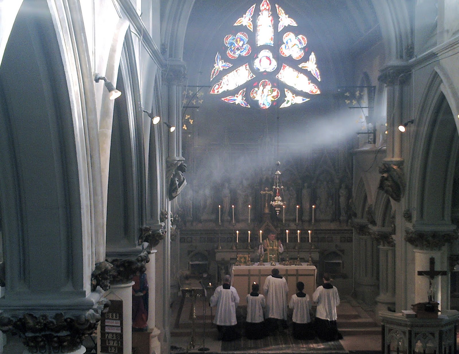 Fr Ray Blake's Blog: Is it Prayer? #2: Servers