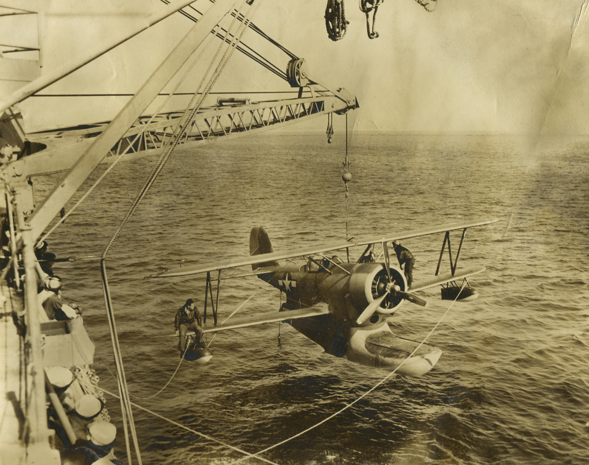 Vintage Air: Hoisted Duck