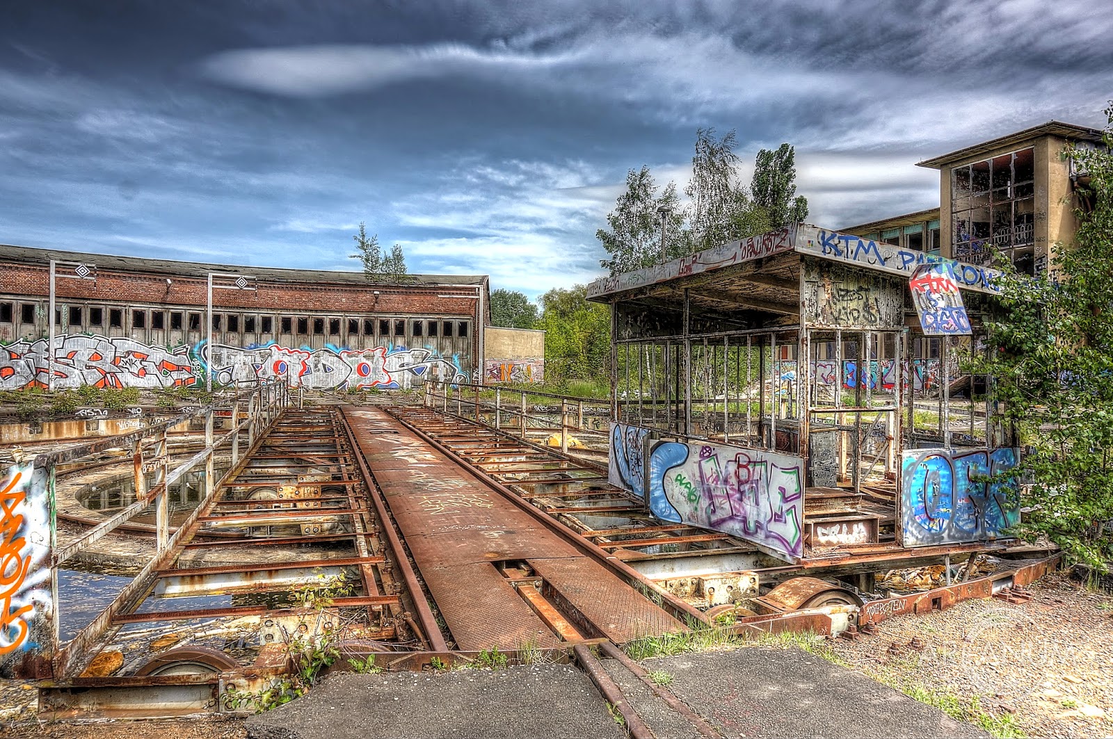 arcanum. urban exploration.: One of a Kind - Abandoned Railyard (Part 3)