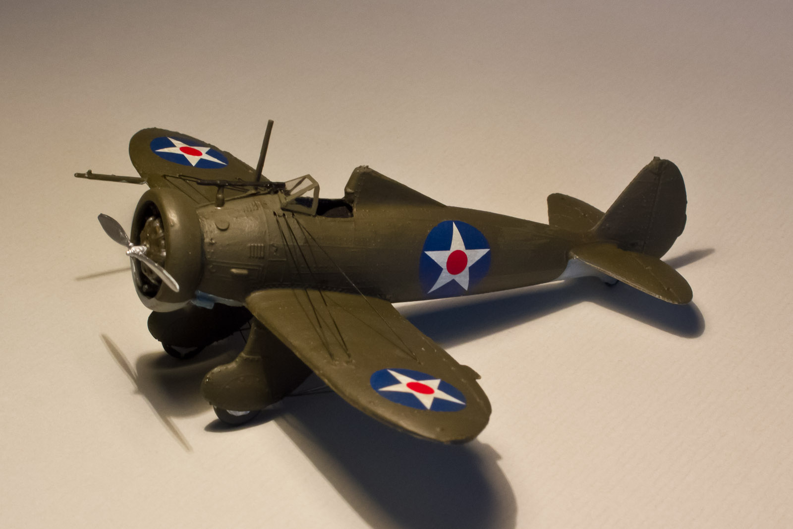 wade's military models: Revell Pearl Harbor Boeing P-26A Peashooter 1/72