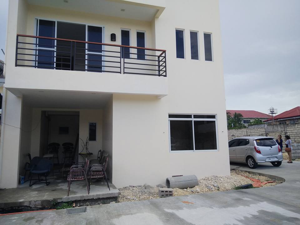 house and lot mandaue cebu: oakwood residences umapad mandue city cebu ...