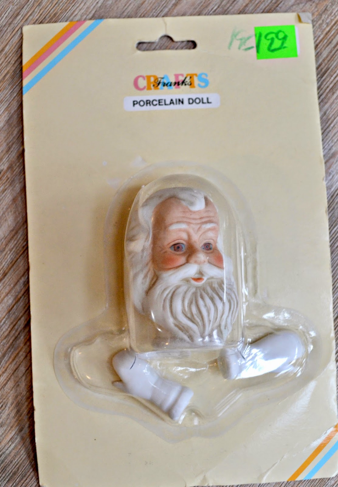 Rag Tag Santa Tassel