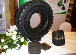 ยางเครพ: Number One of Natural Rubber in the World. Block Rubber TSR ...