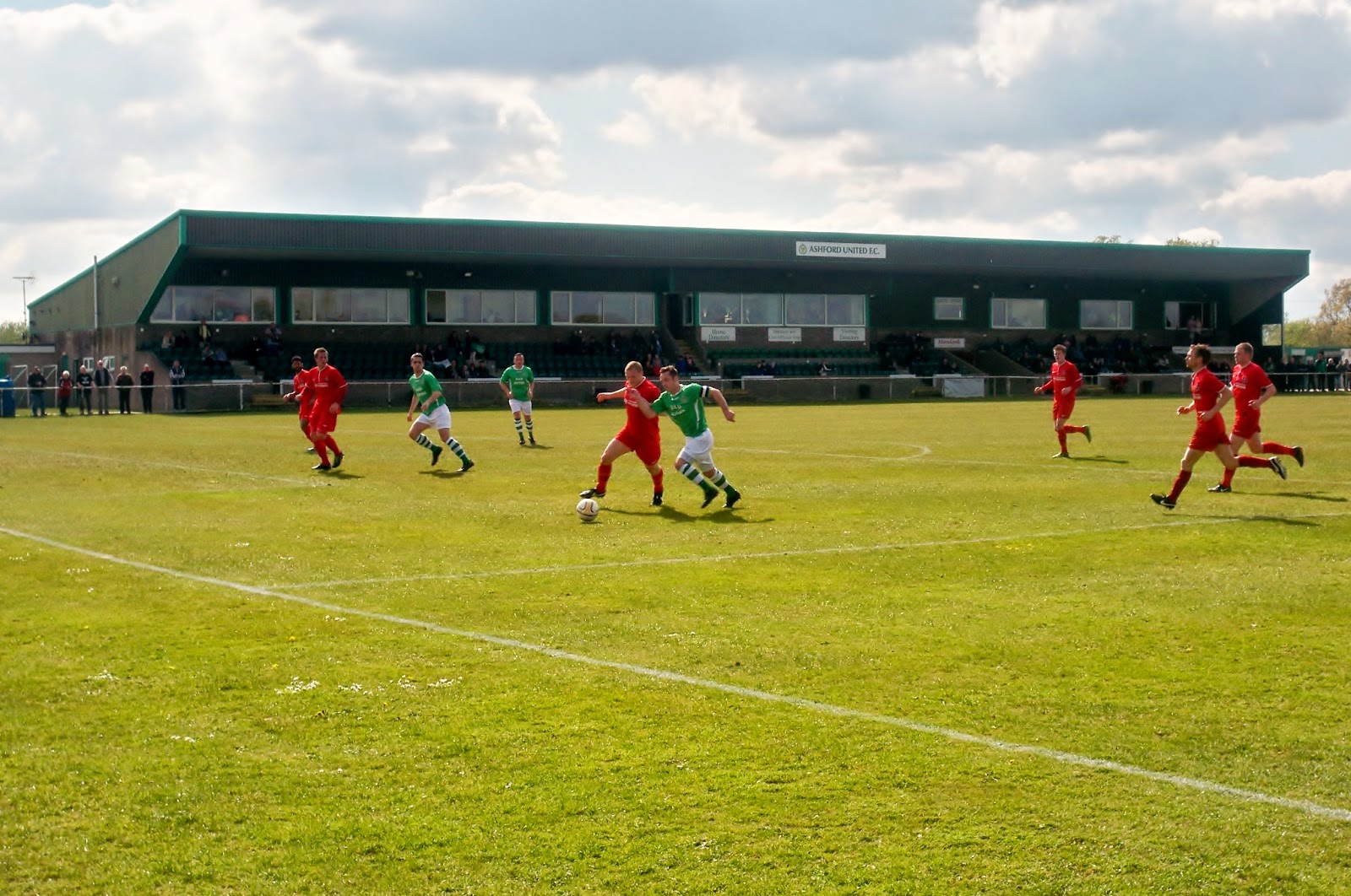 Football Grounds visited by Richard Bysouth: Ashford United FC