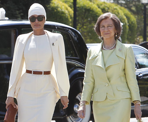 Queen Of Qatar Fashion