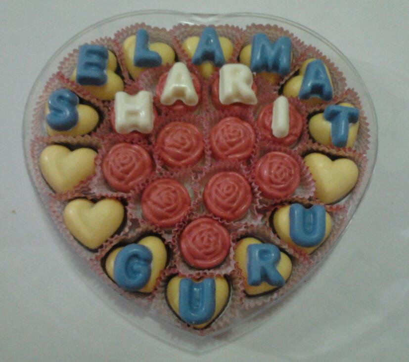 Pretty Choc Homemade Chocolate & Cakes: Coklat untuk Cikgu Sempena ...