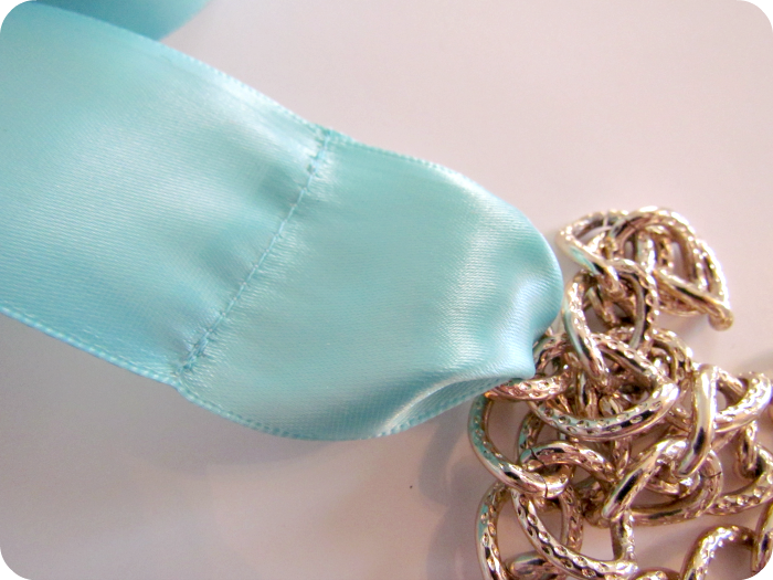 Etcetorize: Ribbon and Chain Necklace