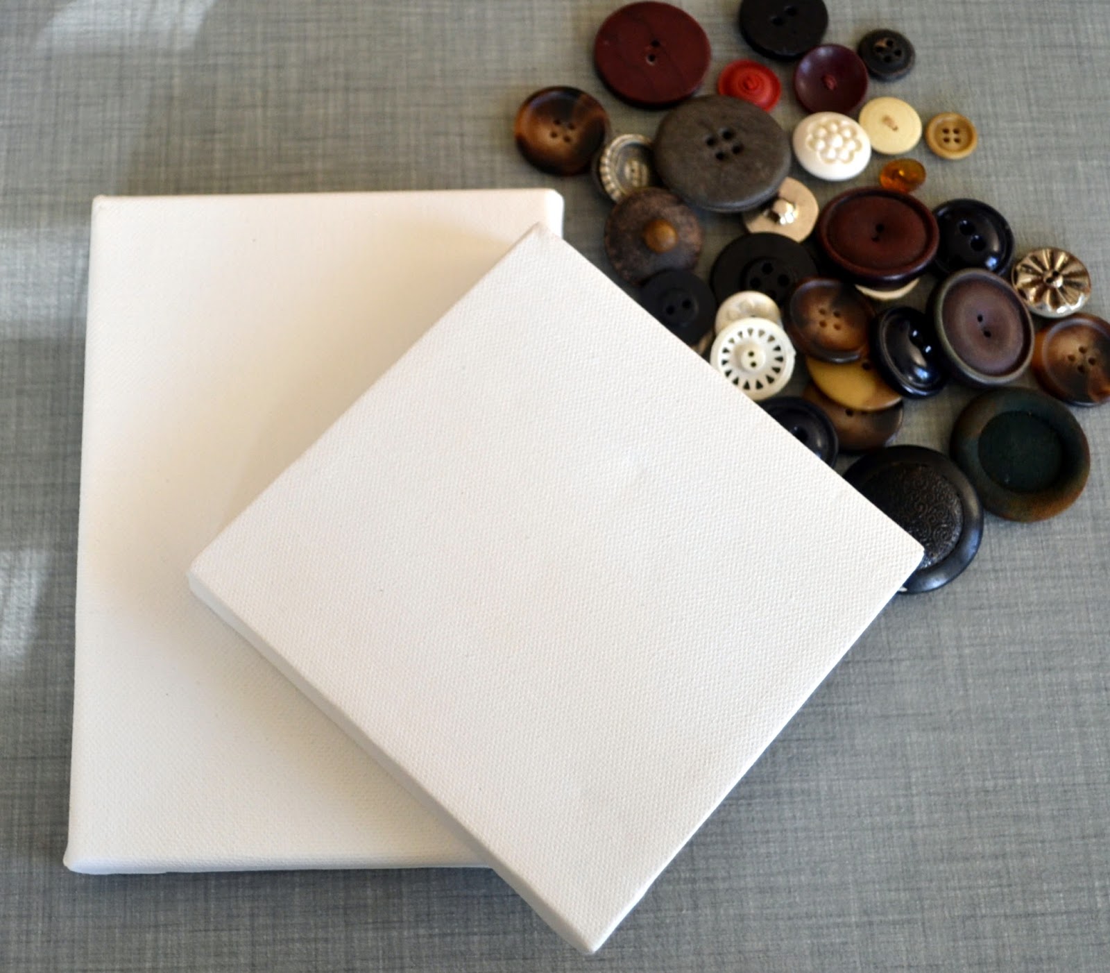 Vintage button tree canvas