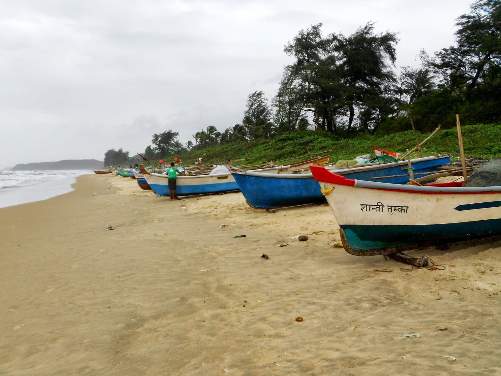 Travel and food tales: Redi Red and Shiroda White Sand Beach
