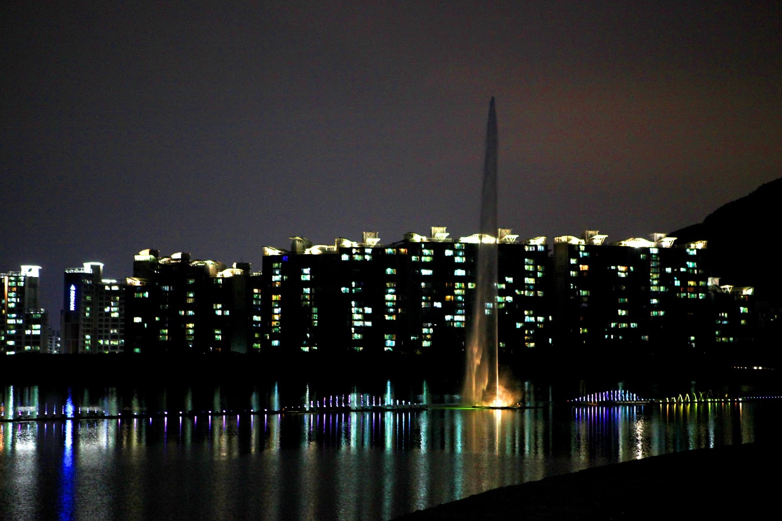 4 Places to Cool Off in Daegu, South Korea during Summer - Suseong Lake ...