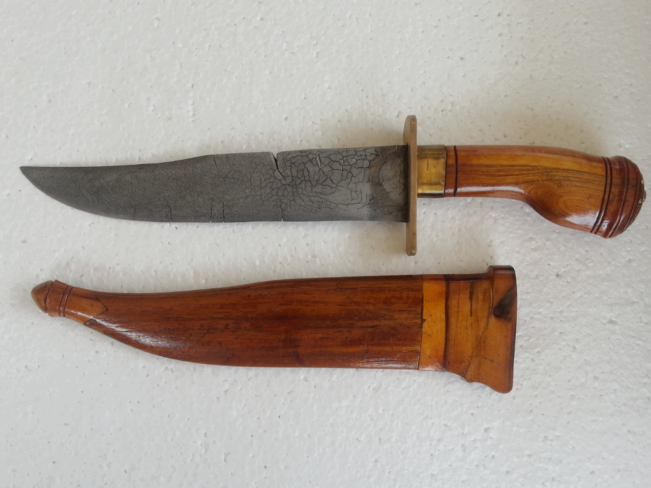 ZULL HERITAGE COLLECTIONS: Collection: Pisau Jam Besi Retak Seribu