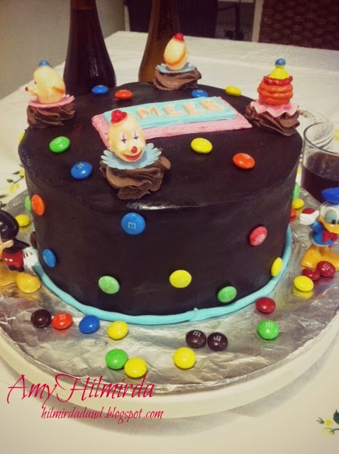 Kek Span Perancis untuk birthday boy.