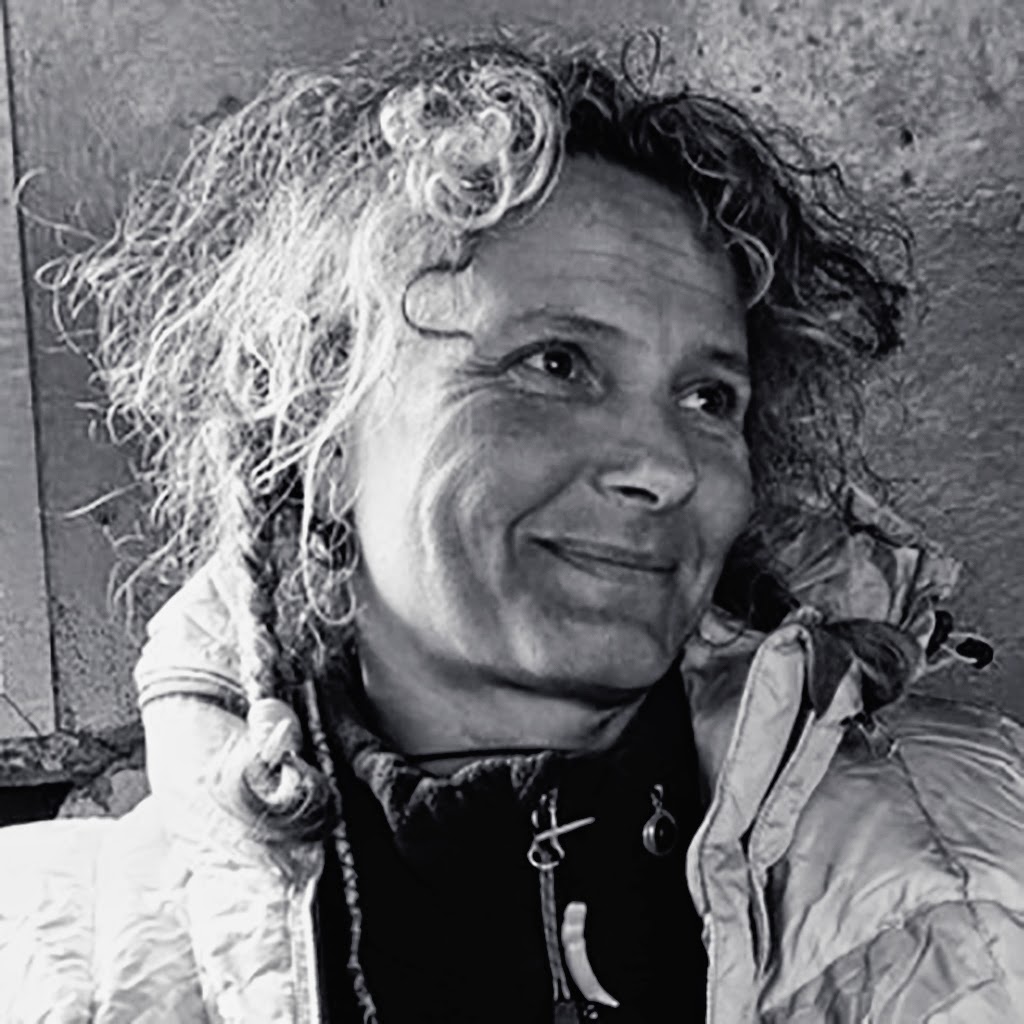 Outdoor Pro Team: THE TEAM