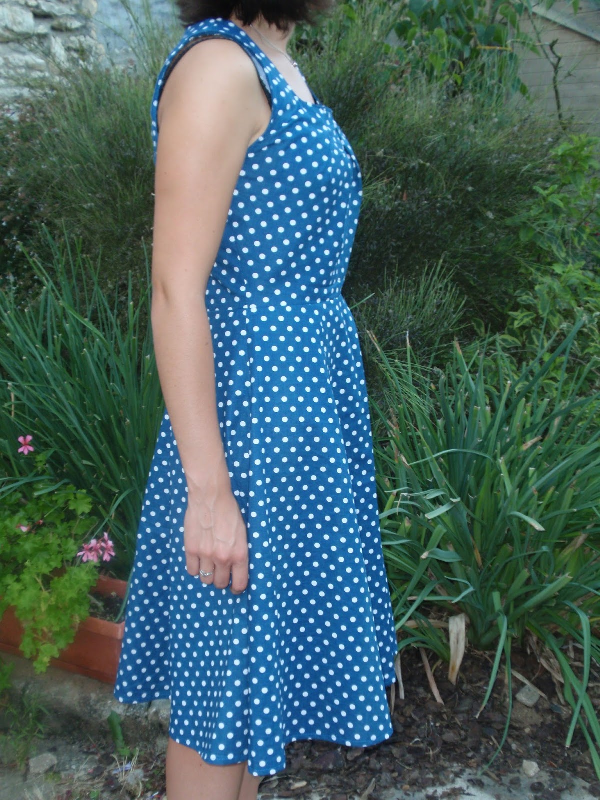 Le Temps des Créations: Ma toute première robe