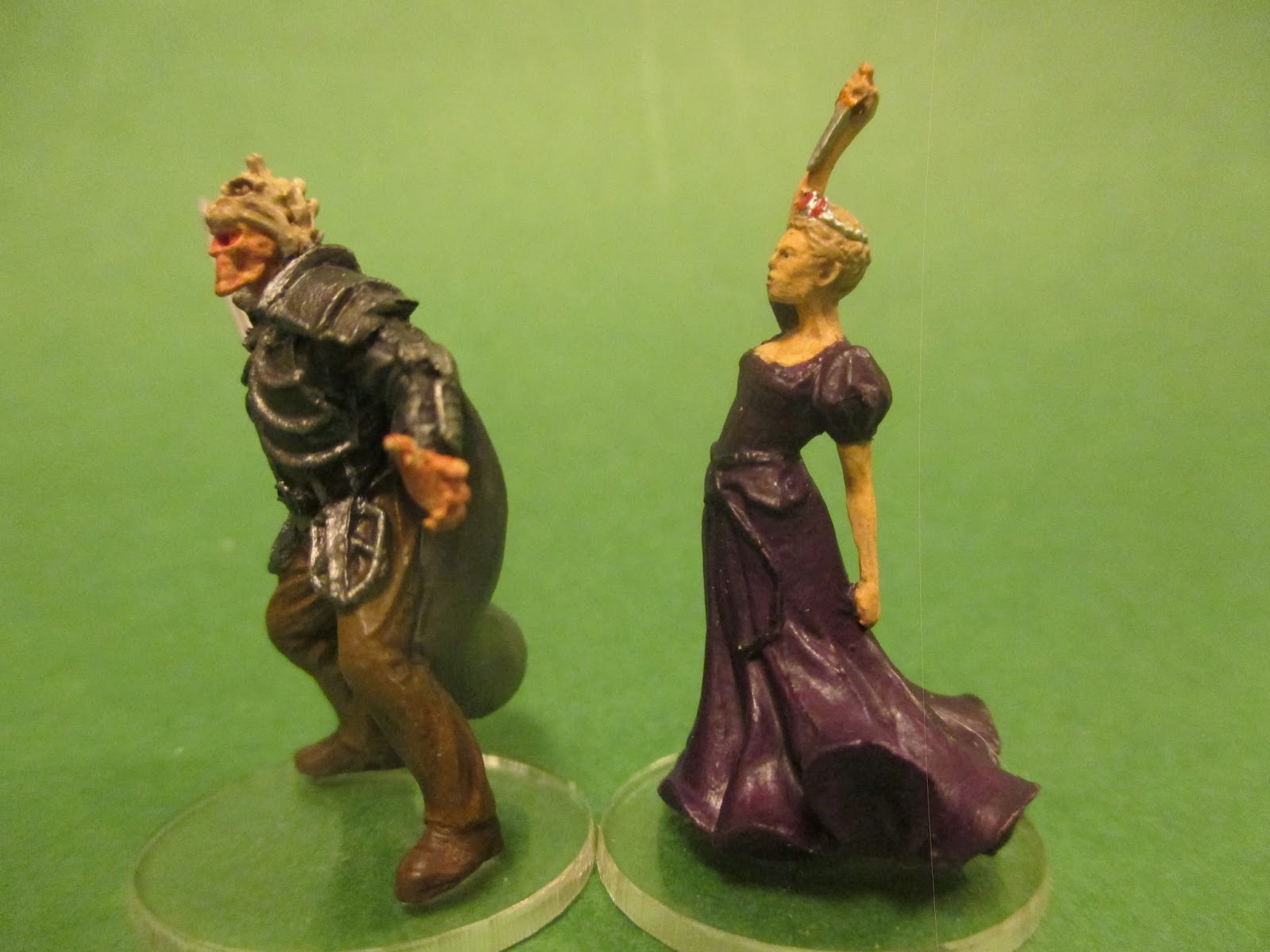 The Miniatures Man: Zombicide: Black Plague – Evil Troy and Queen Medea