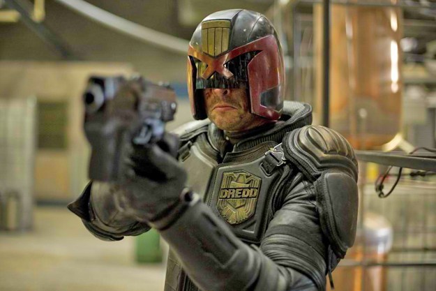 Karl Urban Judge Dredd Without Helmet