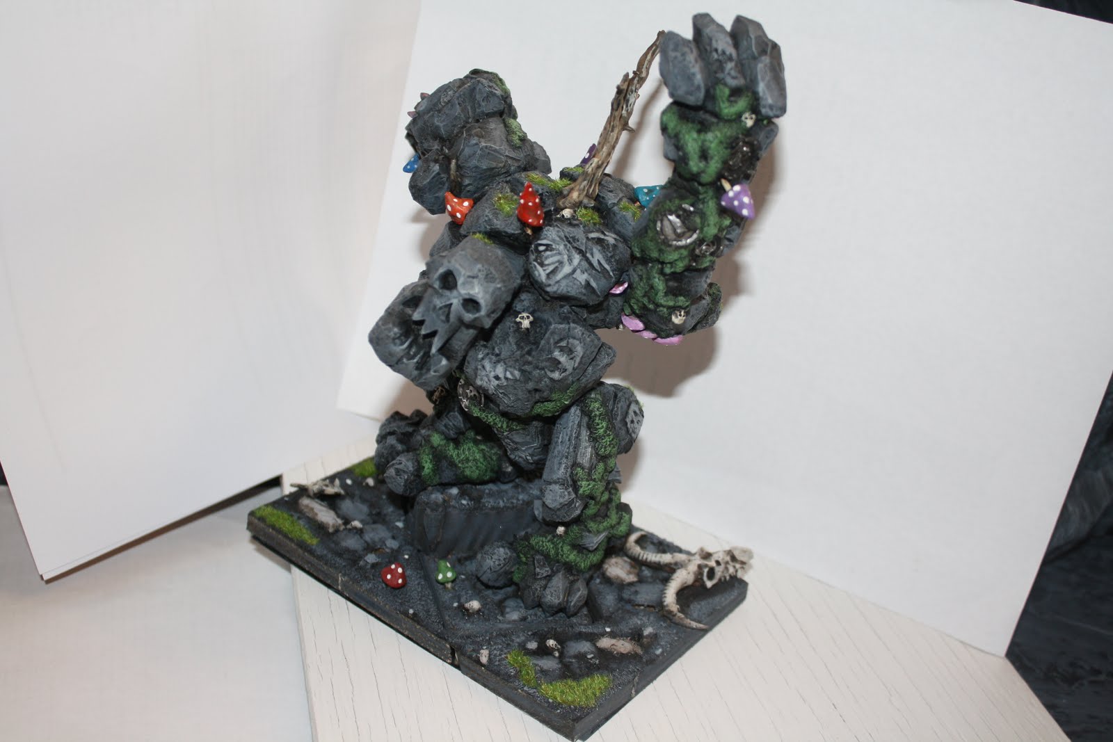 Over Da Top Gaming: Orc and Goblin Rogue Idol Forge World