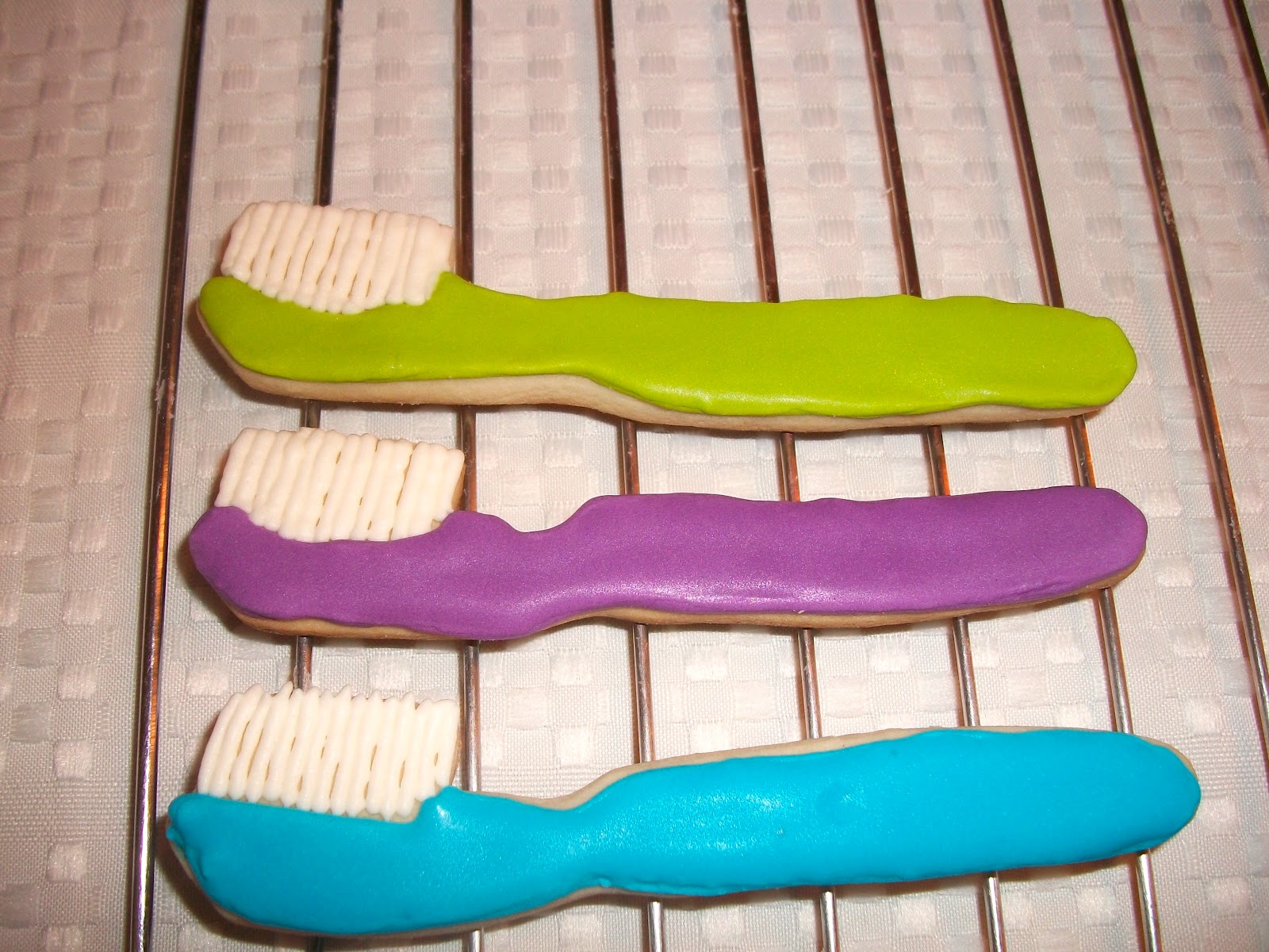 The Chronicles of a College Baker: Sweet Tooth Cookies