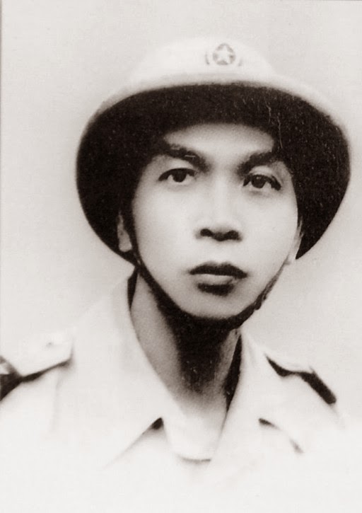 Analogue Hobbies: General Vo Nguyen Giap, 1911-2013