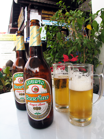 My Journey to Laos: Blue Ice Bar: A Home Away From Home