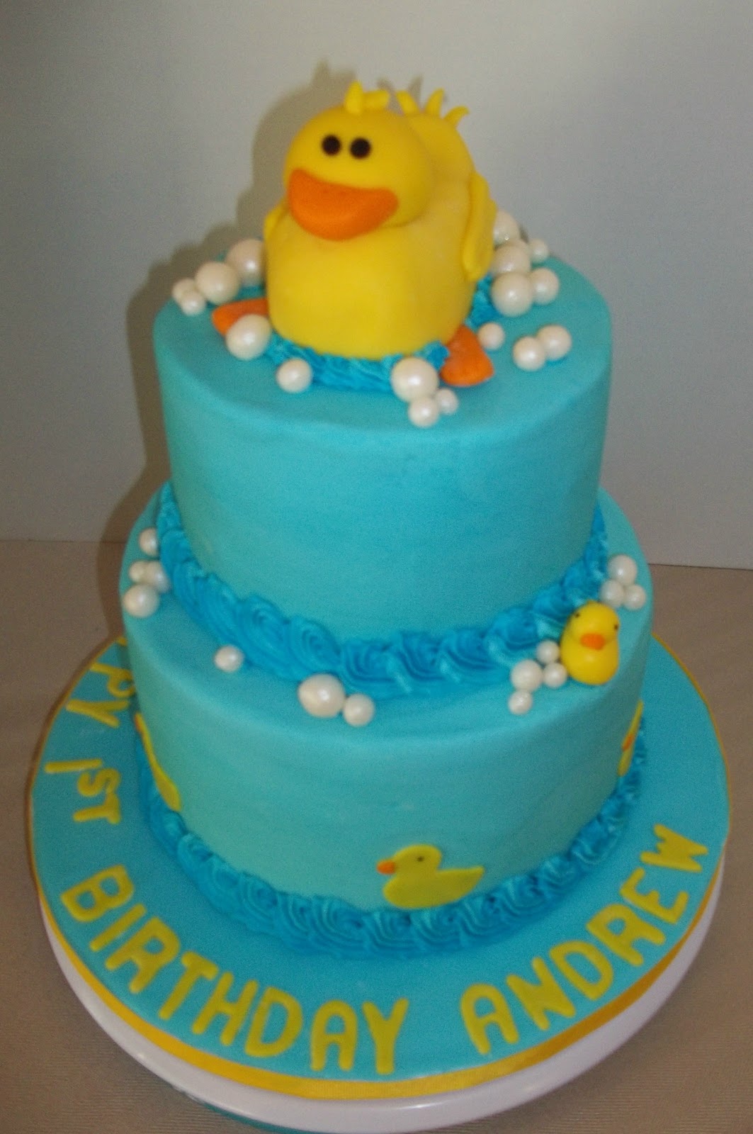 Bobbie's Cakes and Cookies: A Ducky Birthday