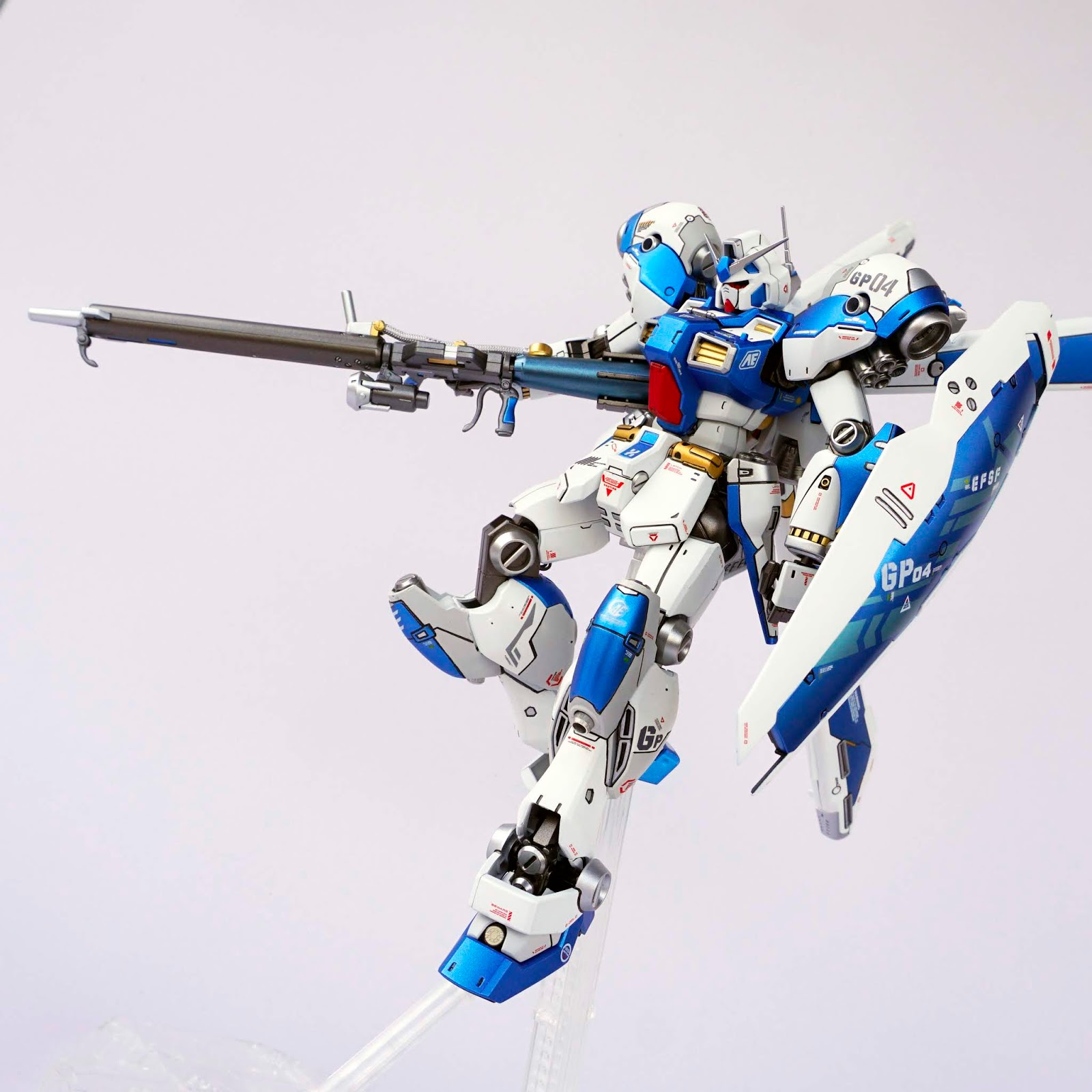 Custom Paint: RE 1/100 Rx78-GP04 "Gerbera" Gundam