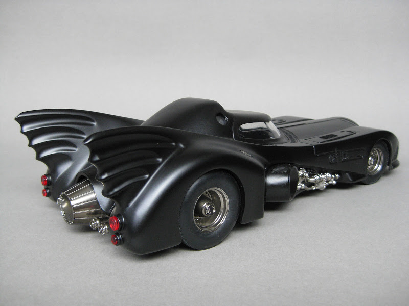 deSMOnd Collection: Mattel Hot Wheels "Batmobile" 1989 version