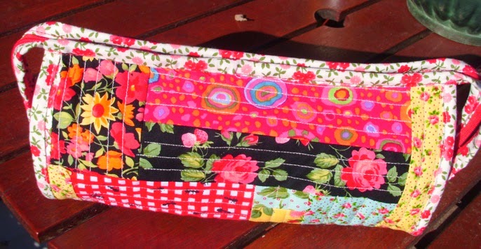 Charo's Patchwork: Sew together bag y una herramienta muy útil.