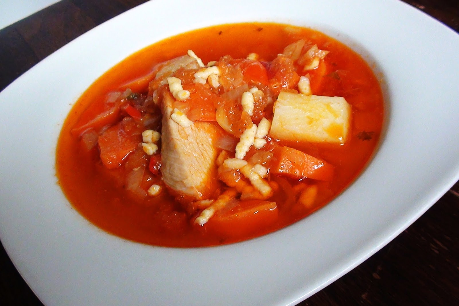 zsuzsa is in the kitchen: CHICKEN GULYAS - CSIRKEGULYÁS