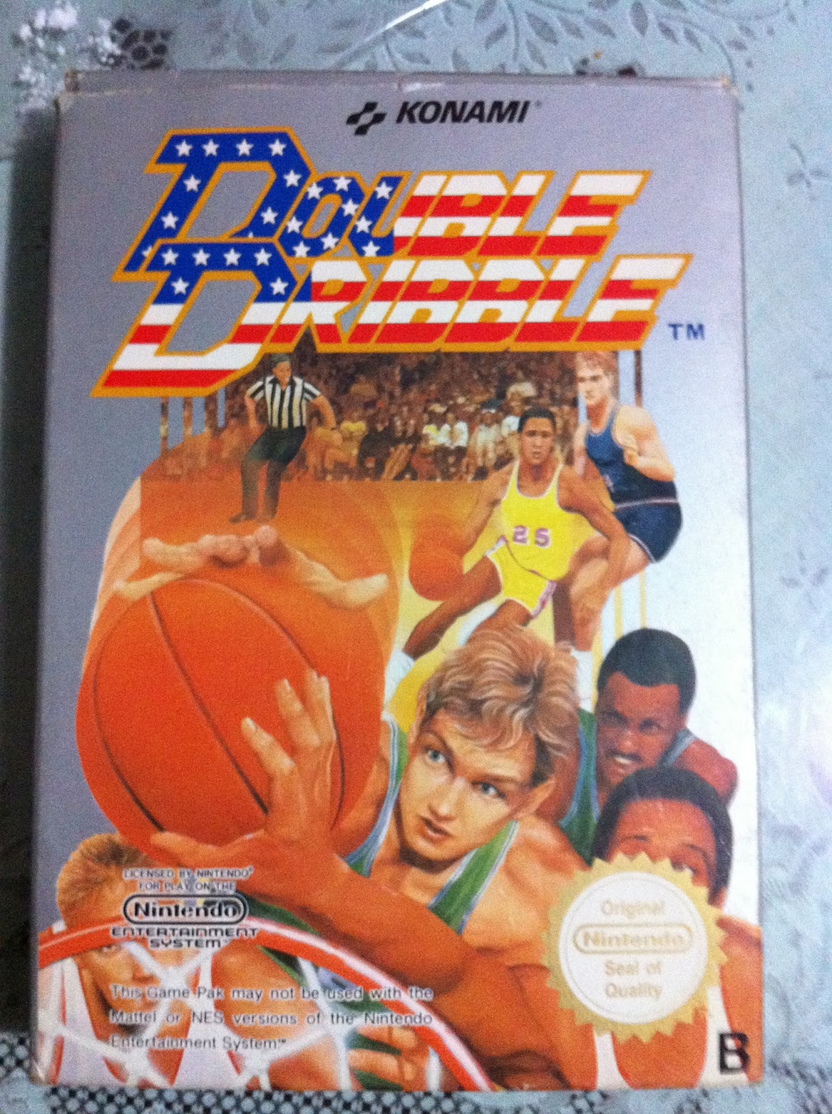 Dona una Consola: DOUBLE DRIBBLE (NES)
