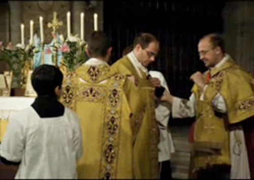 New Liturgical Movement: A Lyonese Liturgical Feature Spotted at the ...