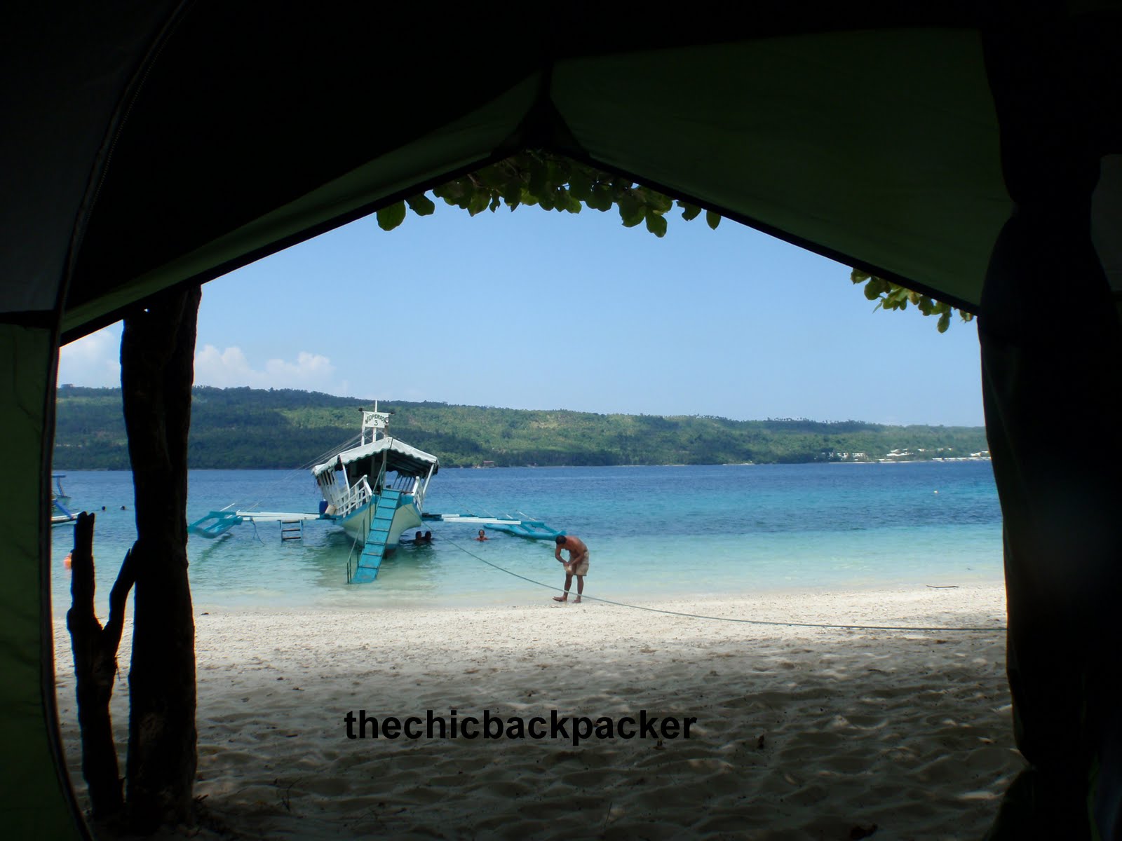 THE CHIC BACKPACKER: Isla Reta Beach Resort, Talicud, IGACOS