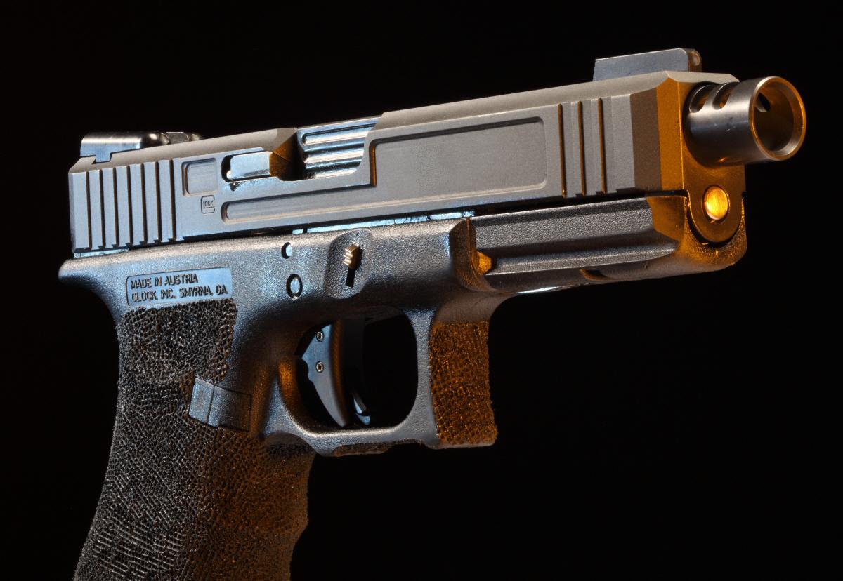 TACTICAL WAREFARE ARMORY: GLOCK PISTOLS