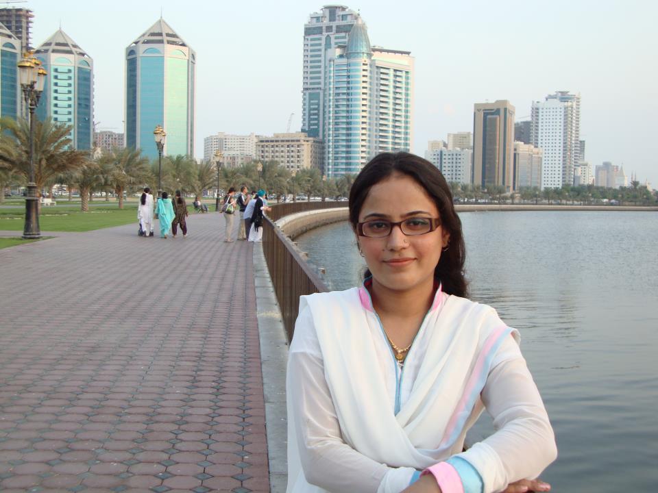 Sindhi Singer Shahnila ali Photos, Wallpapers and Biography