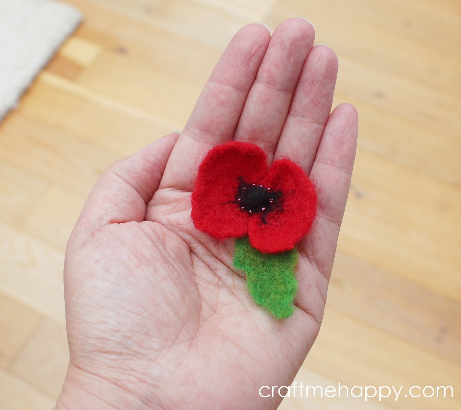 Needle Felted Remembrance Day Poppy | Craft me Happy!: Needle Felted ...