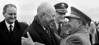 Comunicación Política: De cómo Franco inventó la Marca España