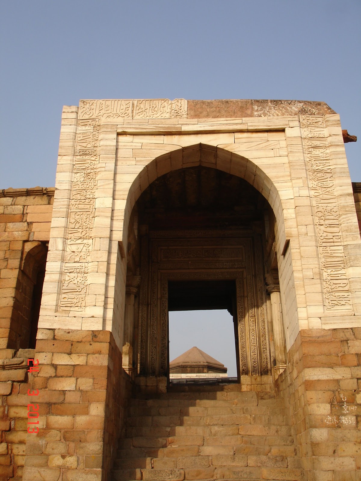 Swaroop's Travelogue: Sultan Garhi First Muslim Mausoleum