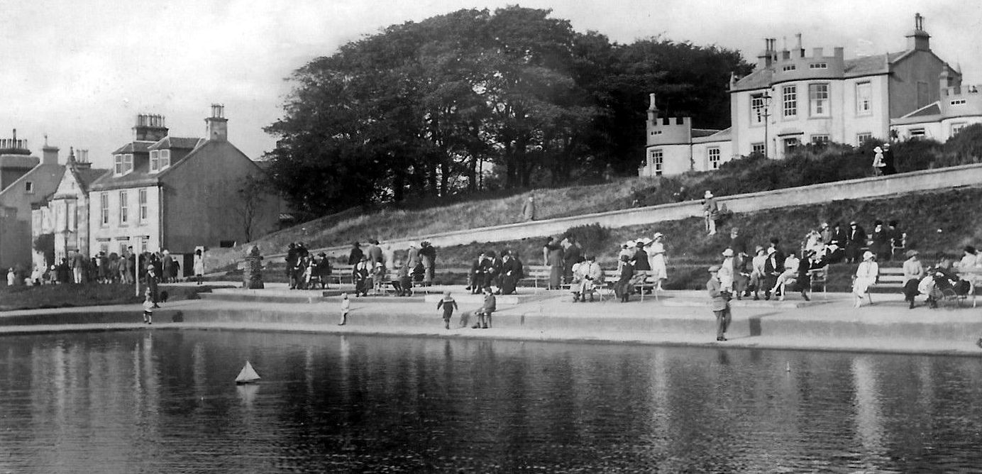 Tour Scotland: Old Photograph Model Yacht Pond Largs Scotland