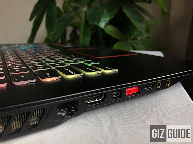 MSI GE73 Raider RGB 8RF Review - The Gaming Laptop For You?