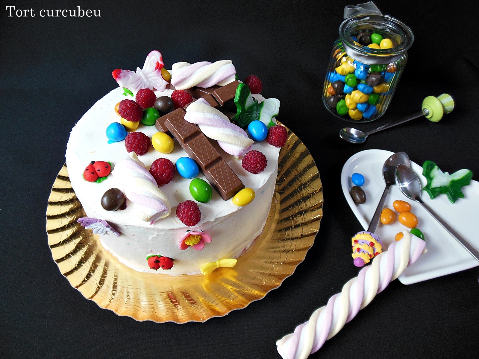 Rocsy in bucatarie: Tort curcubeu