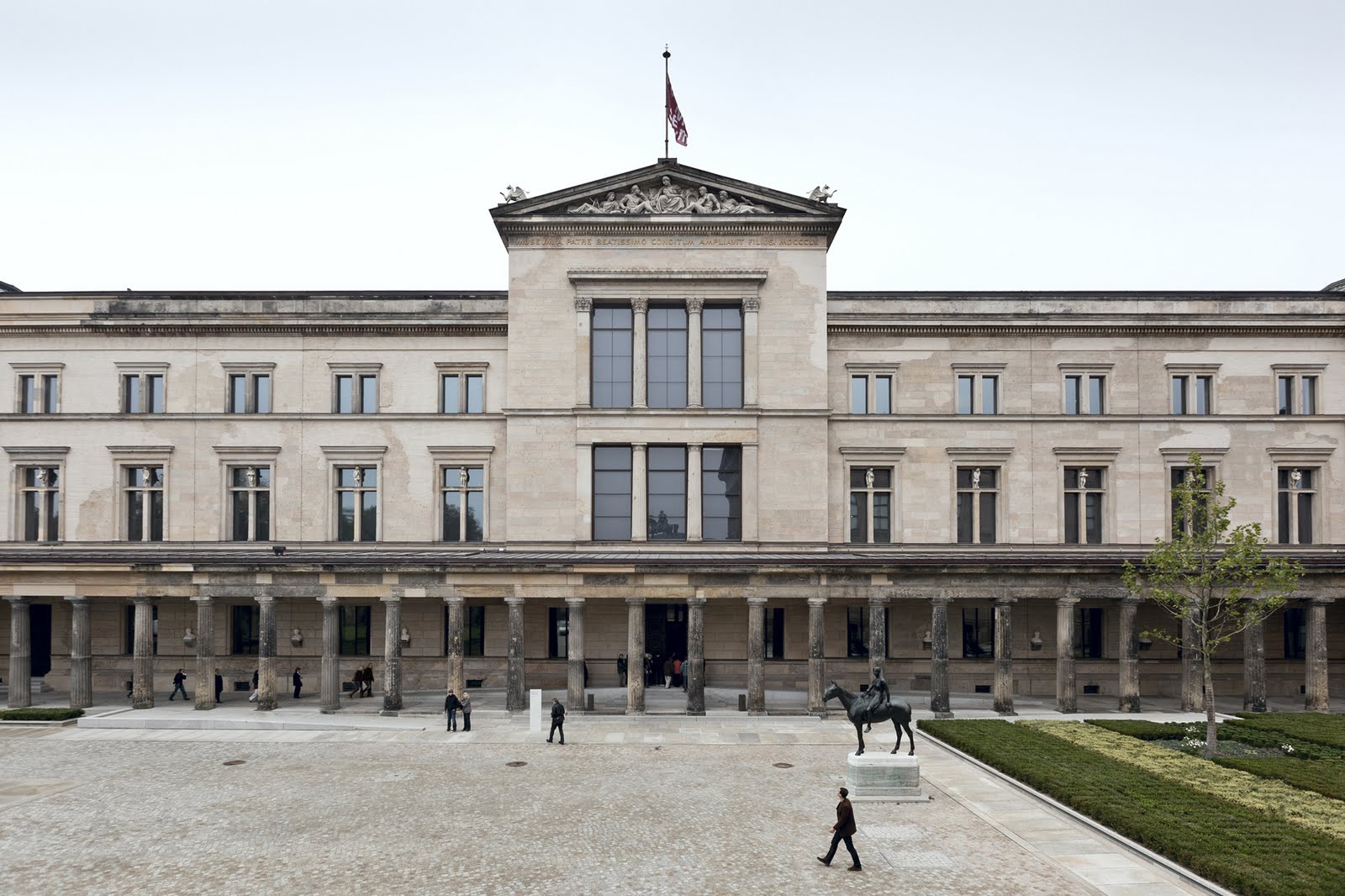 Creative-Idle: A Point Of Design: Berlin Neues Museum wins 2011 EU ...