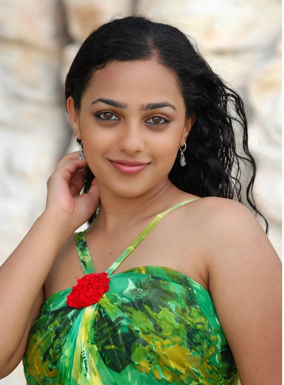 VERY HOT STILLS: Actress Nithya Menon Hot Unseen Photo